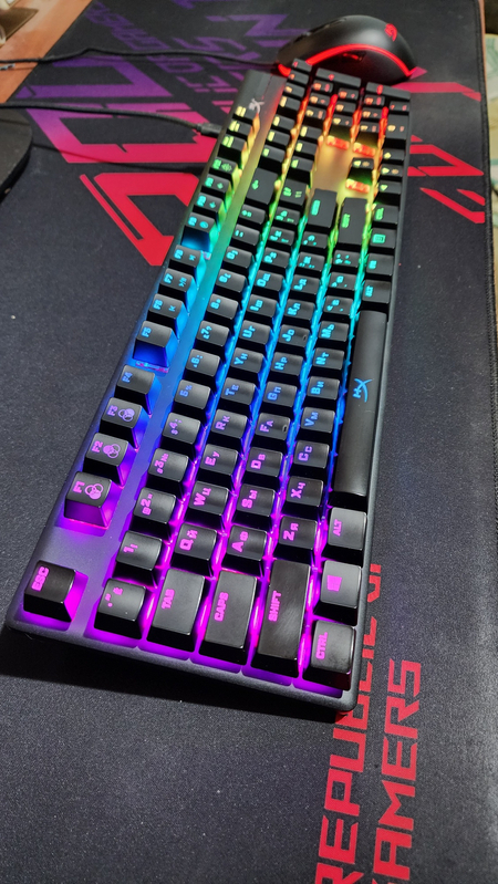 hyperx alloy origins, pulsefire surge, fury s