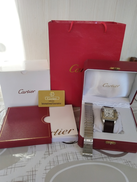 Срочно Часы Cartier.