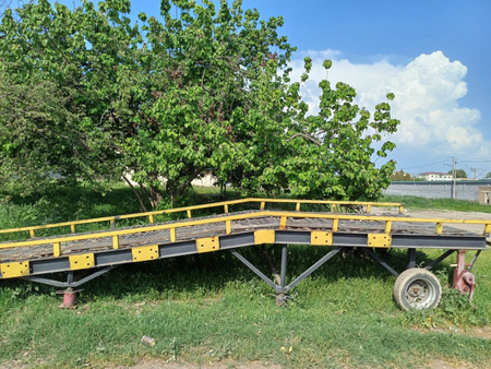 KARA yuk tashiydigan