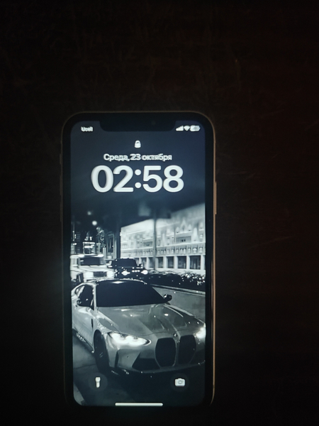 Iphone Xr white 64