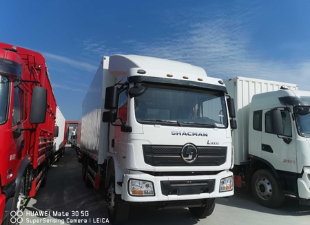Shacman L3000 Фургон Шторка 7.5 с тентом