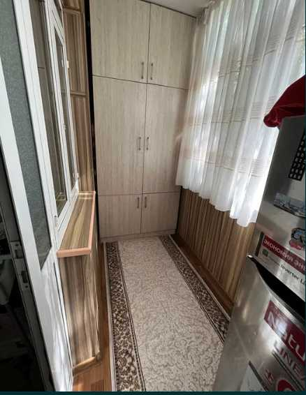 М. Улугбек 2х ком. 2 этаж ББ154362