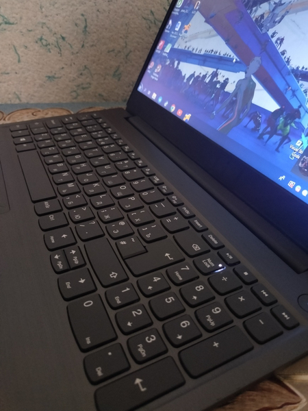 Lenovo intel core i3