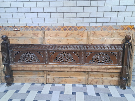 Продаётся топчан, тапчан, сури, каравот 2.5×3 из ореха