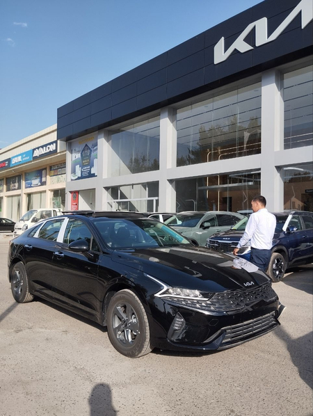 Kia K-5 2024! Bez Probeg! Masla. Atmosferni Mator. Panarama Tom