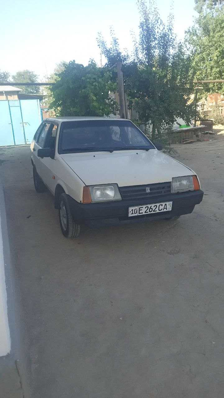 ВАЗ 2109 сотилади. Метан газ