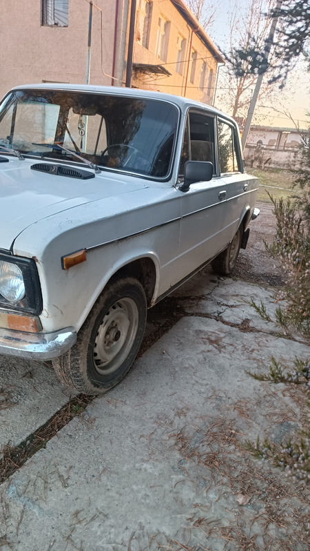 Vaz 21 03 Holati yaxshi