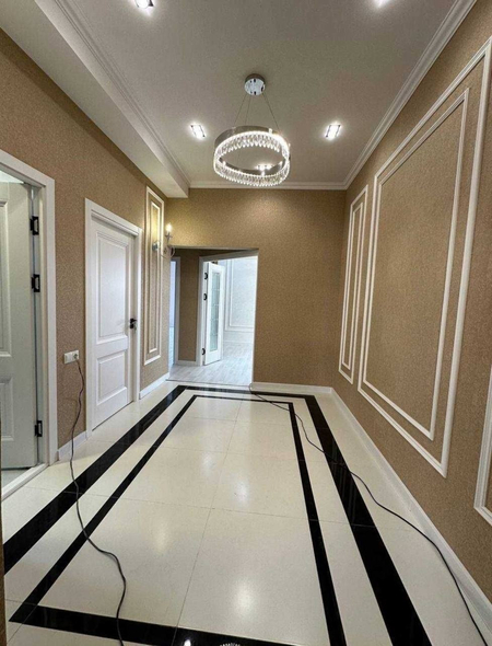 Срочно Метро Бий ор-р[Аптека 36.6] 3/9/13 75.5м²