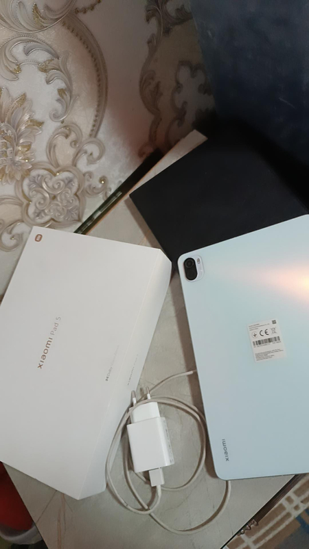 Redmi pat 5 8+8 256