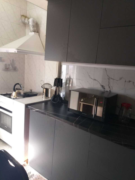 Продается квартира Юнус Абад 13  3-х комнатная ID:LR03.