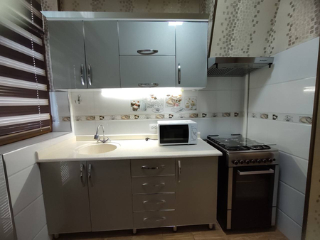 Сдается 2 х ком квартира Юнусабад 17
