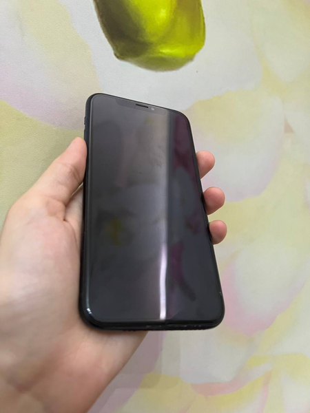Iphone 11 pro sotiladi