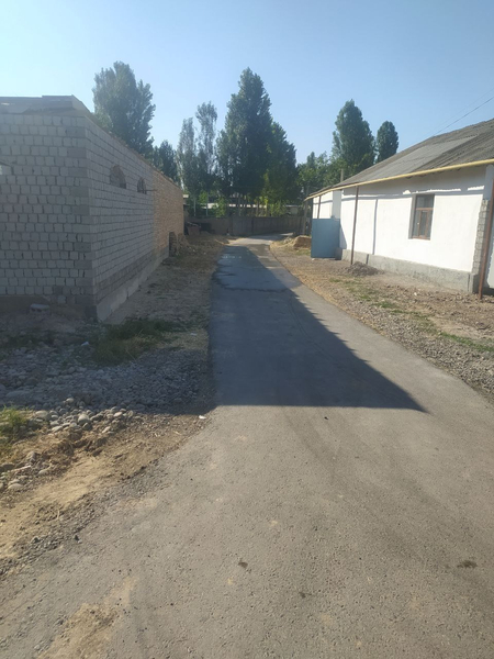 Er sotiladi 6 sotixli sotixi 8000$