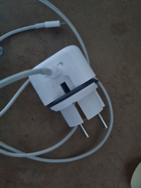 Iphone orginal zaryadchik