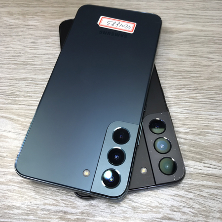 Samsung S22 Plus snapdragon 8gen1
