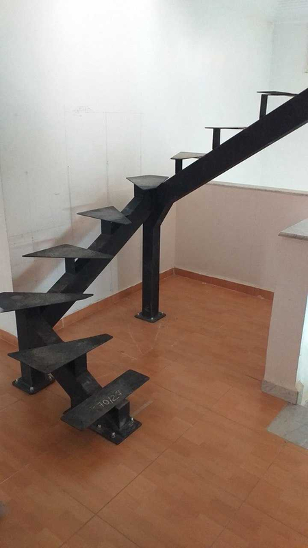 Металлические лестницы