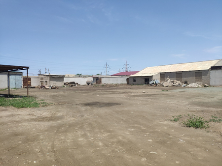 Урганч шахрида склад офис ижарага берилади.