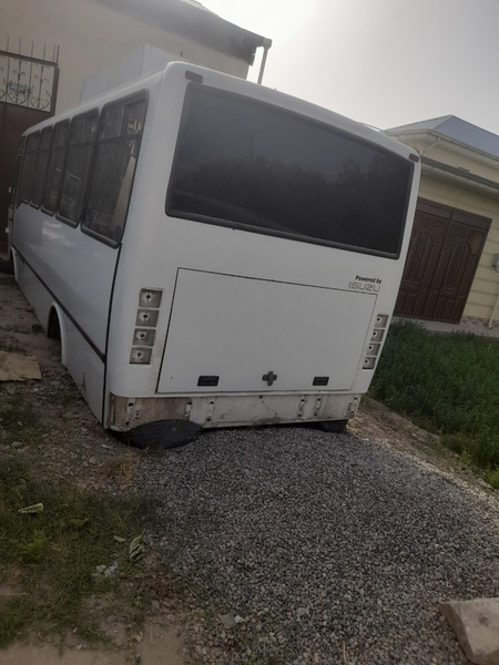Isuzu aftobus kuzuf