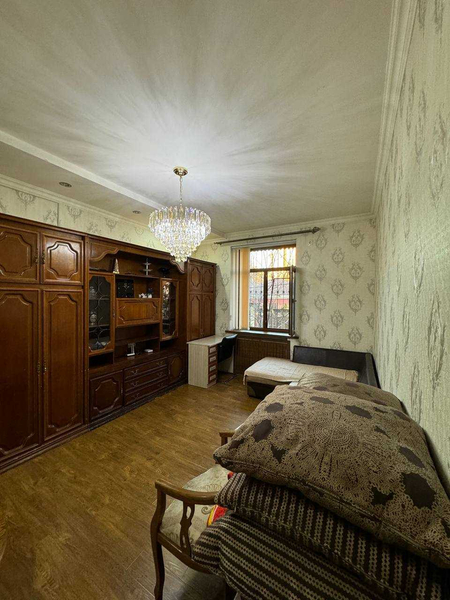 Toshkent SHahar Yakkasaroy Tumani.