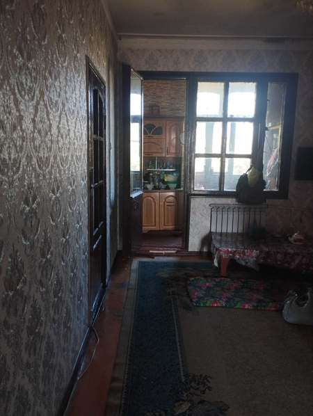 Кадышева рынок Лисунова 1 2к 50м2 лоджия 1.5*6 можно под ипотеку