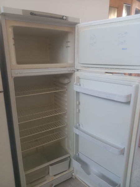 Продается холодильник