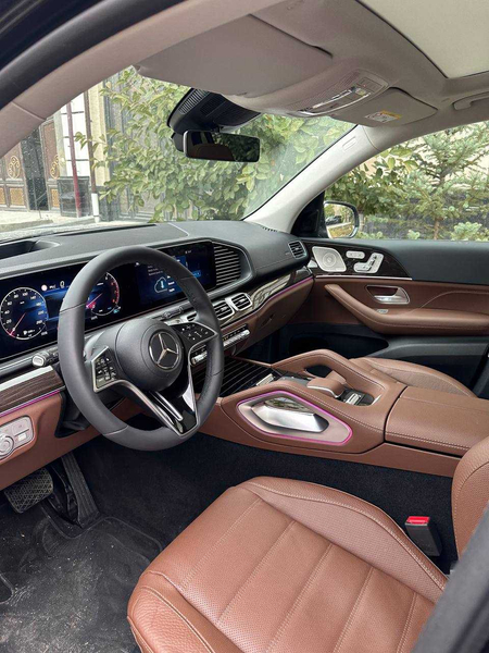 Mercedes GLS 450 4matic   2024года. Без пробег