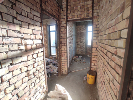 2 хонали уй сотилади. 51 м². Каробка .