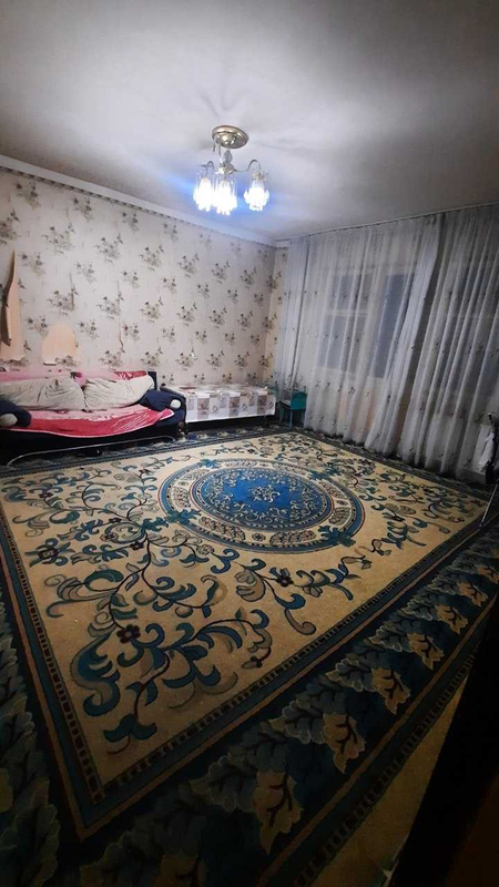 谷 128847 谷
 Шайхонтахур туманида 3 хонали квартира сотилади!