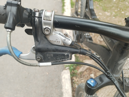 Продается двухподвесс Specialized enduro