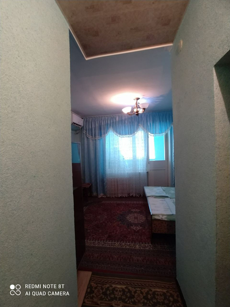 Yunusobod 2 kvartal 1 honali, bez makler