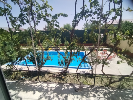Мехмонхона кунлик ижарага берилади