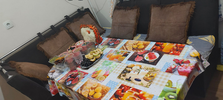 Oshhona uchun myaxki mebel va ikki koshilik divan trimosi bn