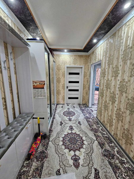 1 xonali 55m² 6-qavat uy sotiladi