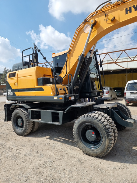 HYUNDAI HW 145 Sotiladi