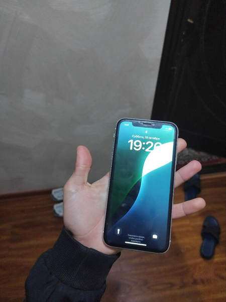Iphone xr zoʻr xolatda