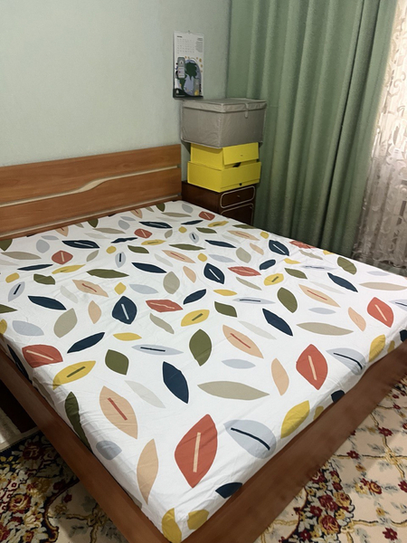 Продам двух спальную кровать