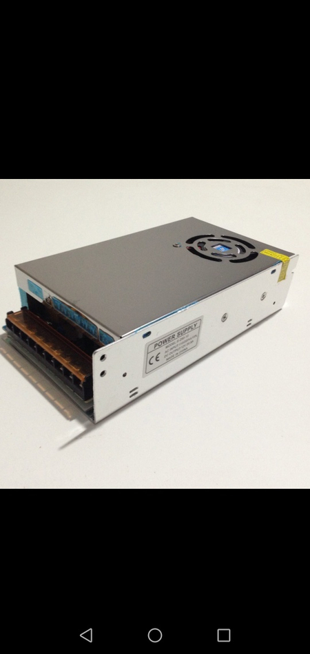 Blok pitaniya 12v5 metal.
