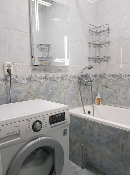 !Чиланзар 8 квартал 2 комната Срочно Продаётся