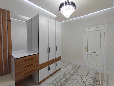 2х комнатная квартира на 2 этаже 65кв/м, в Самарканде