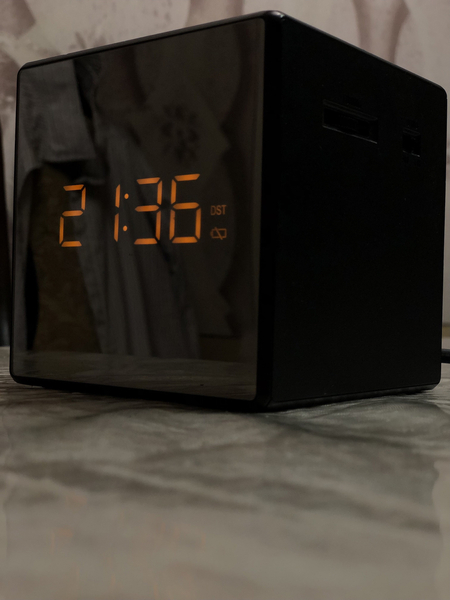 Sony часы будильник
