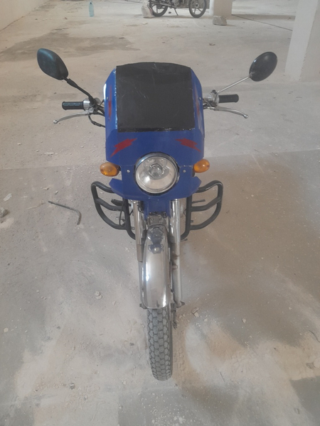 Motosikil irbis sotiladi