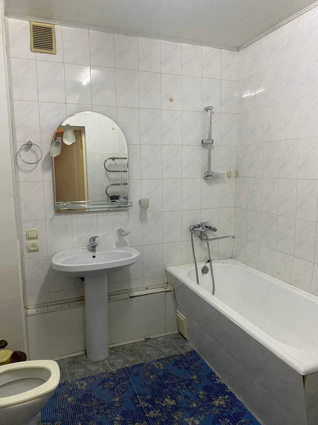 V5200 квартира 3/1/4 Текстильный, Аския рынок Яккасарай 80м2