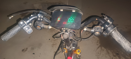 Velo sukuter sotiladi