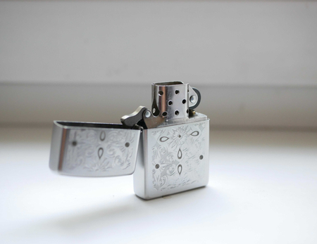 Оригинальная зажигалка Zippo