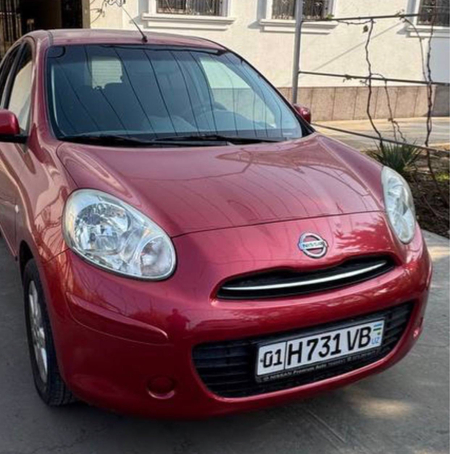 Nissan Mikra 2011 й Японияда ишлаб чикарилган