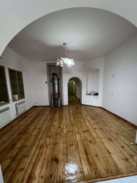 Срочно продаётся 3/2/2 квартира 80 м2  ул.С.Азимова  ор-р: ГУВД  (МНМ)