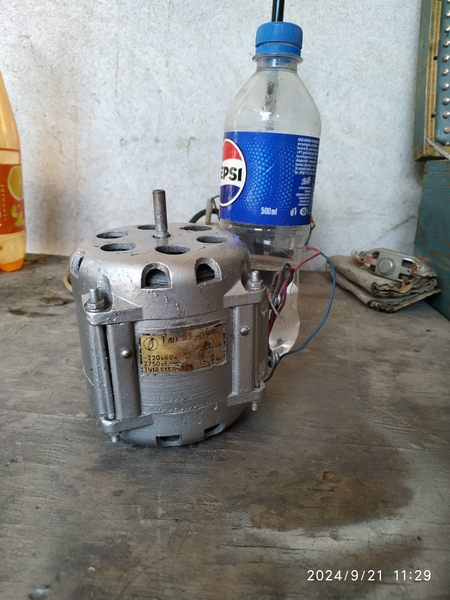 Маторчик сотилади 220 v