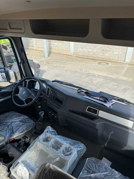 Кран манипулятор Shacman 6x4 L3000 12 тонн