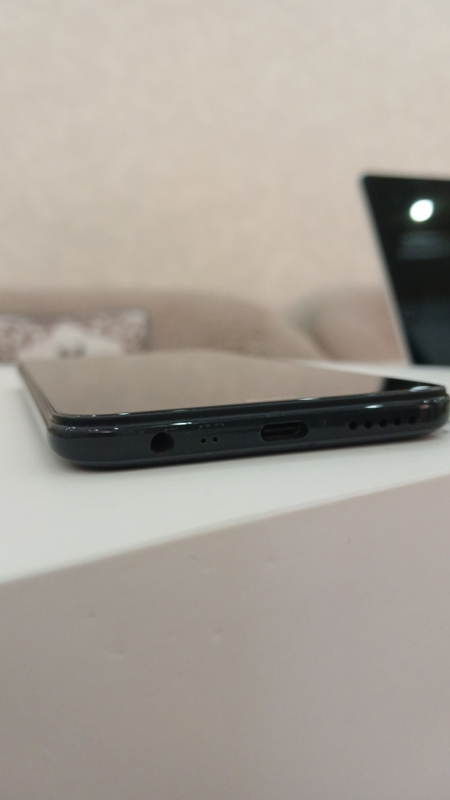 Redmi 8  4/16 Telefon