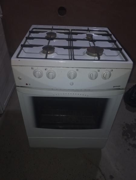 Gorenji gaz plita sotiladi